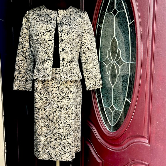 Isaac Mizrahi | Skirts | Nwot Isaac Mizrahi Skirt Set In Gold And Black ...